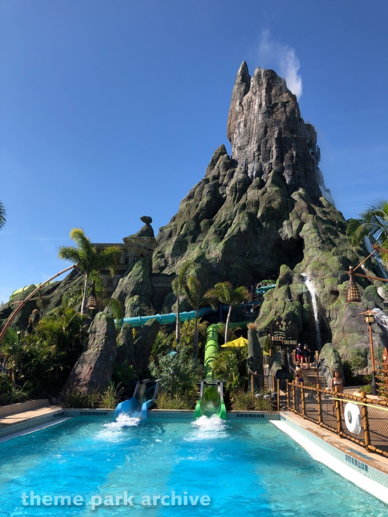 Volcano Bay 2017 | Theme Park Archive
